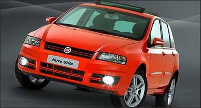Fiat Stilo 2008 - Retoques no visual e câmbio Dualogic - Vrum