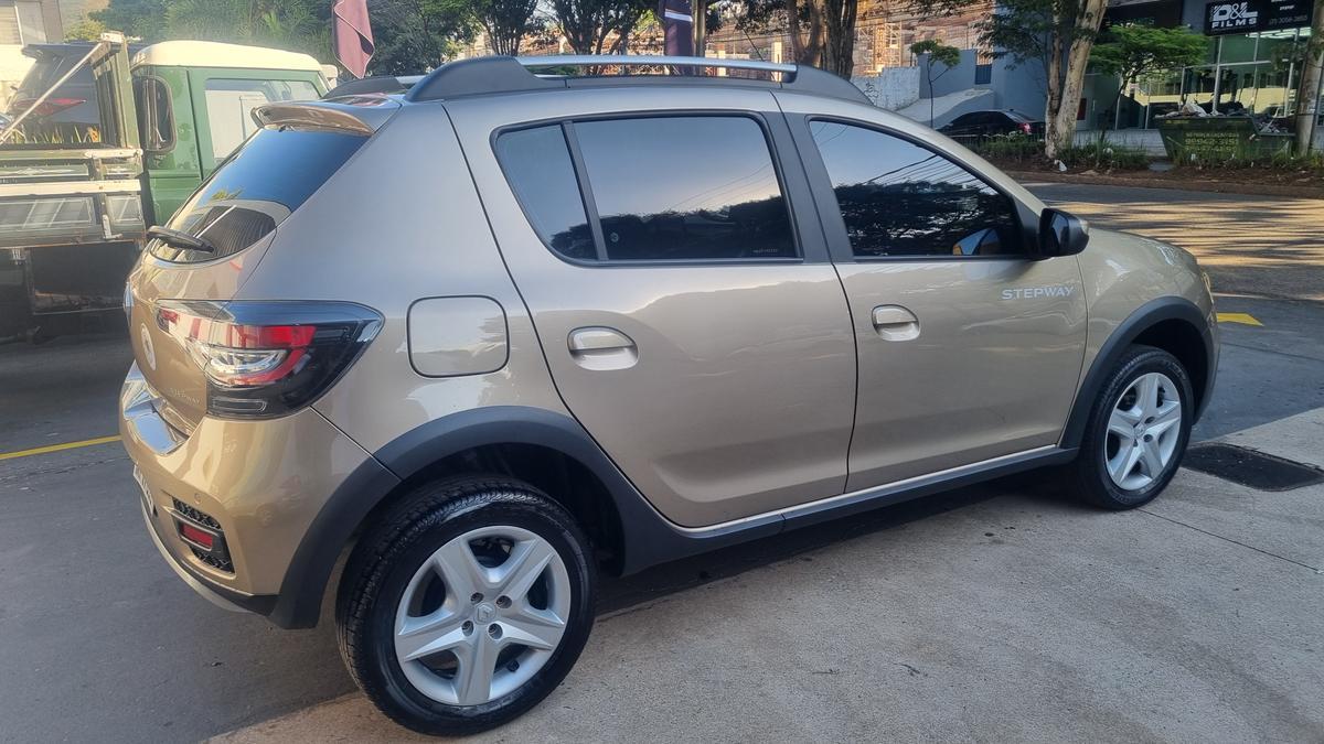 Vendo Renault Stepway Zen Flex 1.6 16v Mec. 2021 Belo Horizonte - MG ...